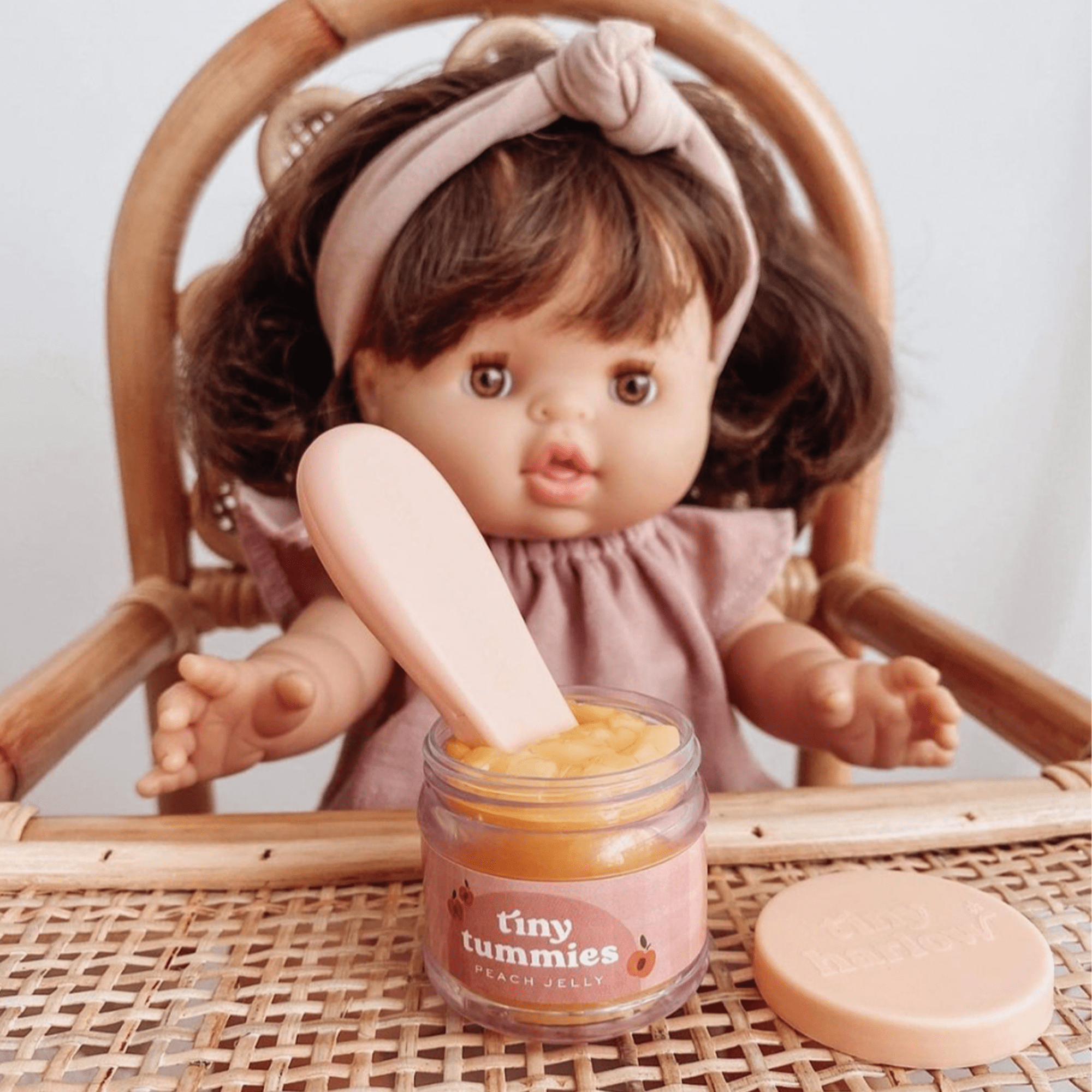 Tiny Harlow Magic Food Jar Spoon Set Peach Jelly Milka Tiny Harlow Magic Food Jar Spoon Set Peach Jelly Milka